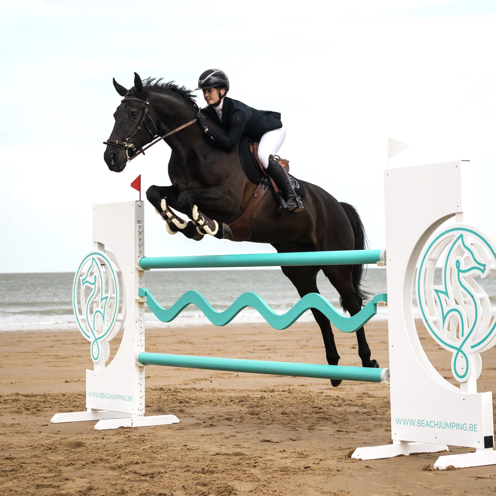 BEACH JUMPING MIDDELKERKE » Beach Jumping